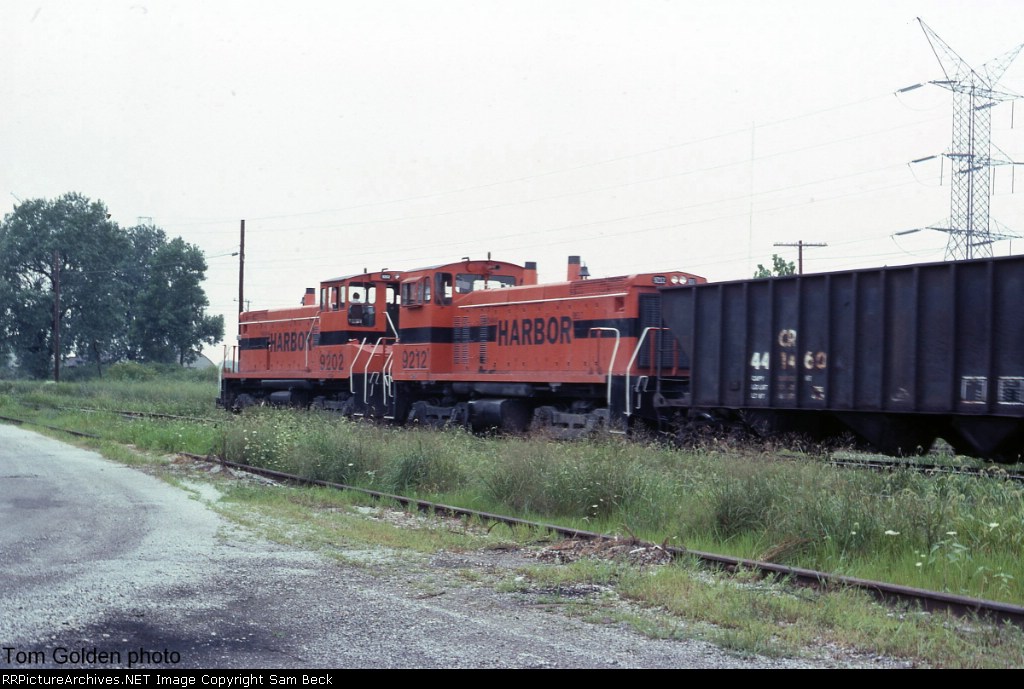 IHB 9202 and 9212 Westbound with Coal